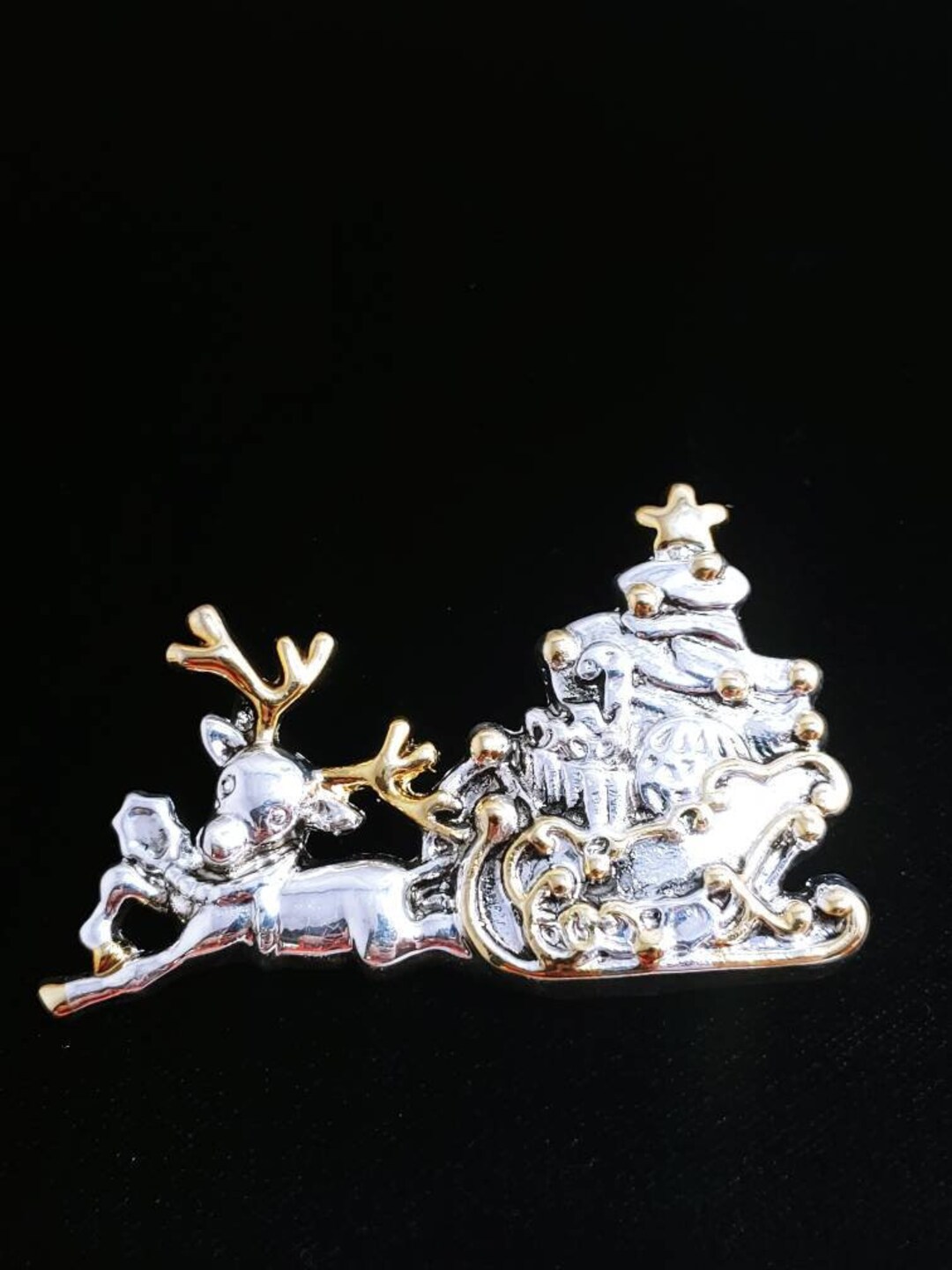 Santa Claus Reindeer Rudolph Deer Sleigh Christmas Tree Toys Brooch Pin ...