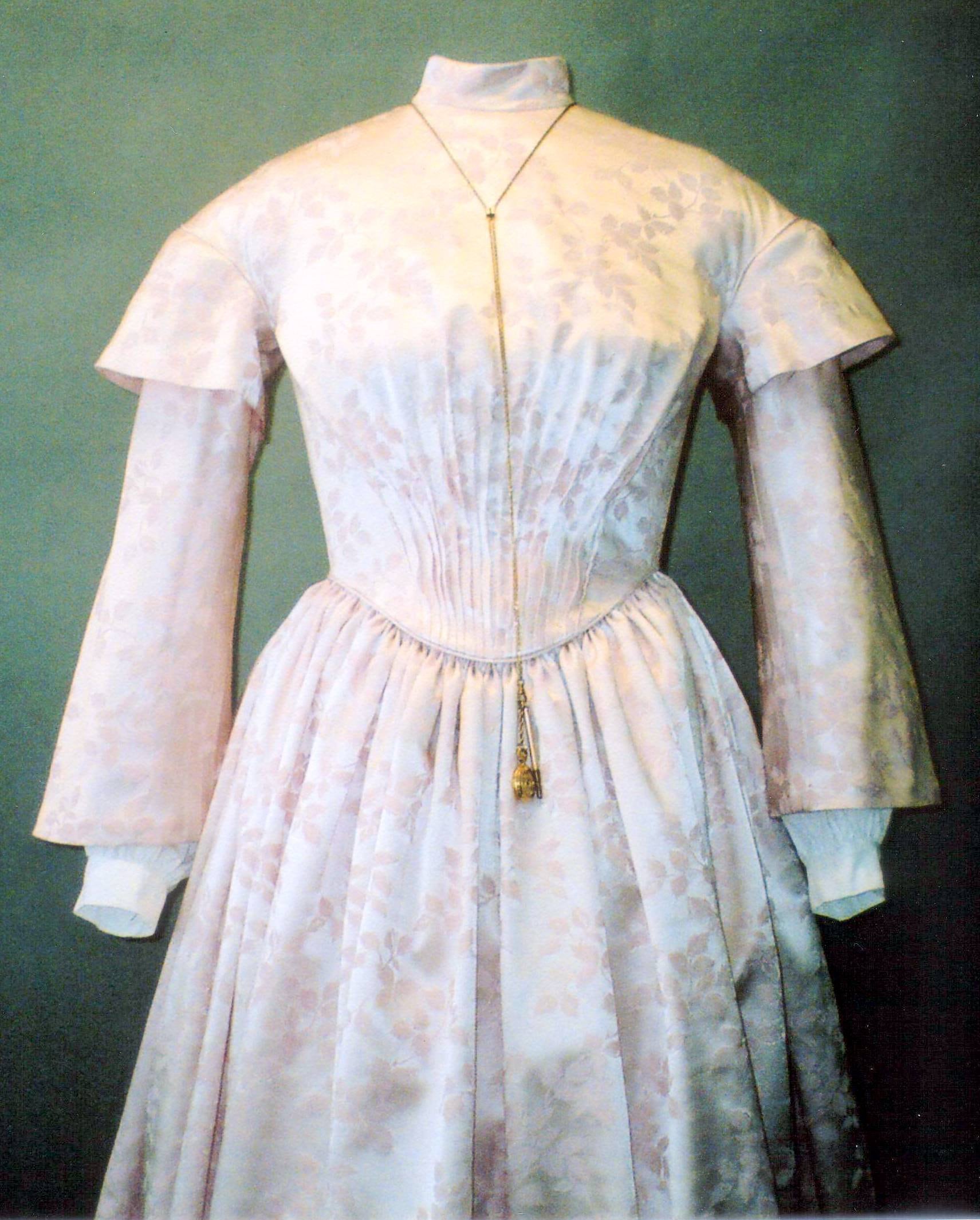 114 Ladies' Round Dresses, 1840's To1852, With Three Bodice and Five ...