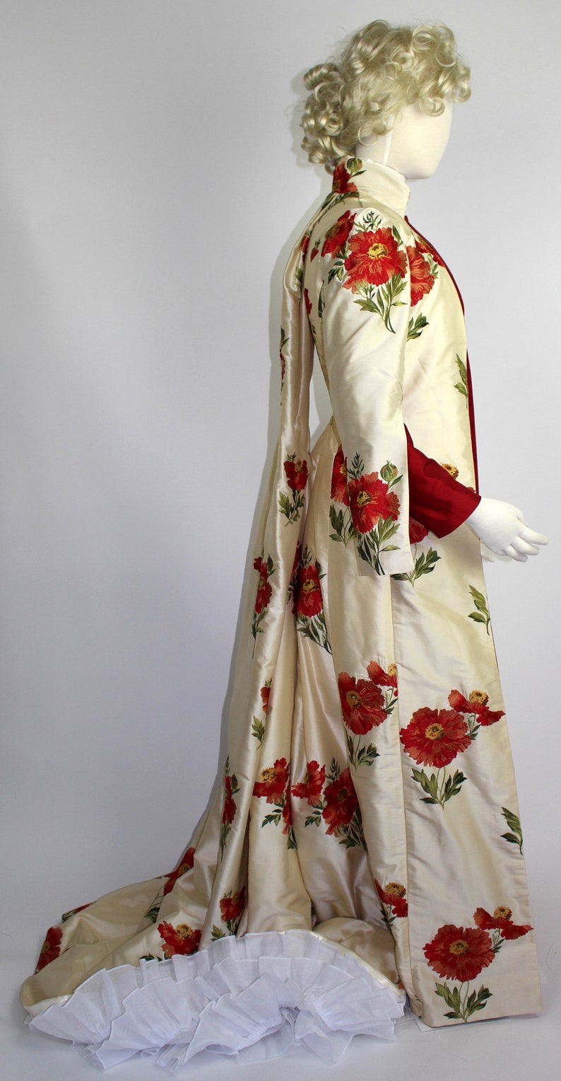 140 Ladies' Princess Line Tea Gown With Watteau Pleat - Laughing Moon ...
