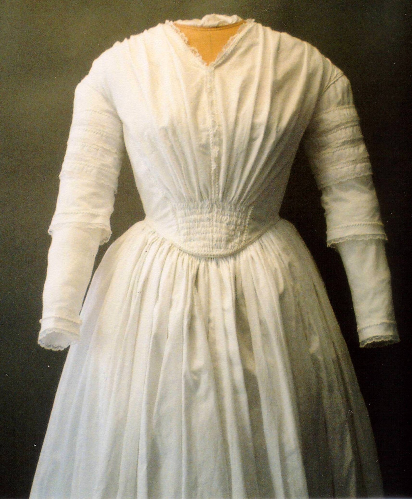 114 Ladies' Round Dresses, 1840's To1852, With Three Bodice and Five ...