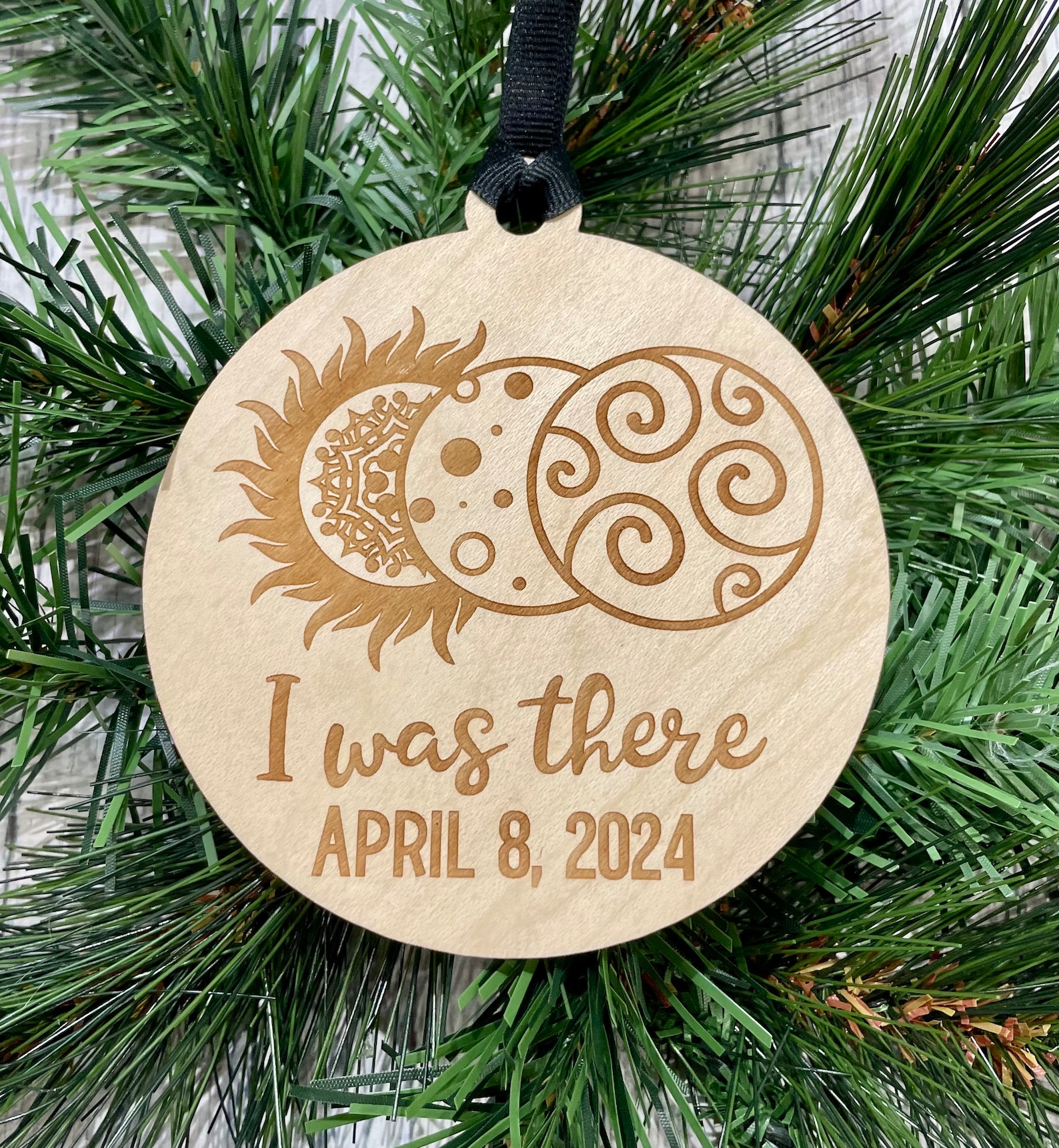 2024 Total Solar Eclipse Wood Ornament - Etsy