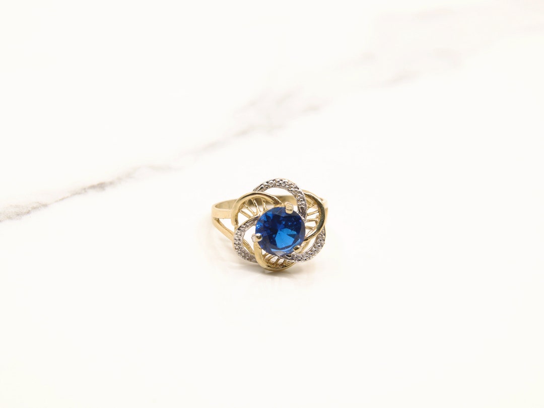Vintage 14karat Yellow Blue Stone Fashion Ring With Small Diamonds 14K ...