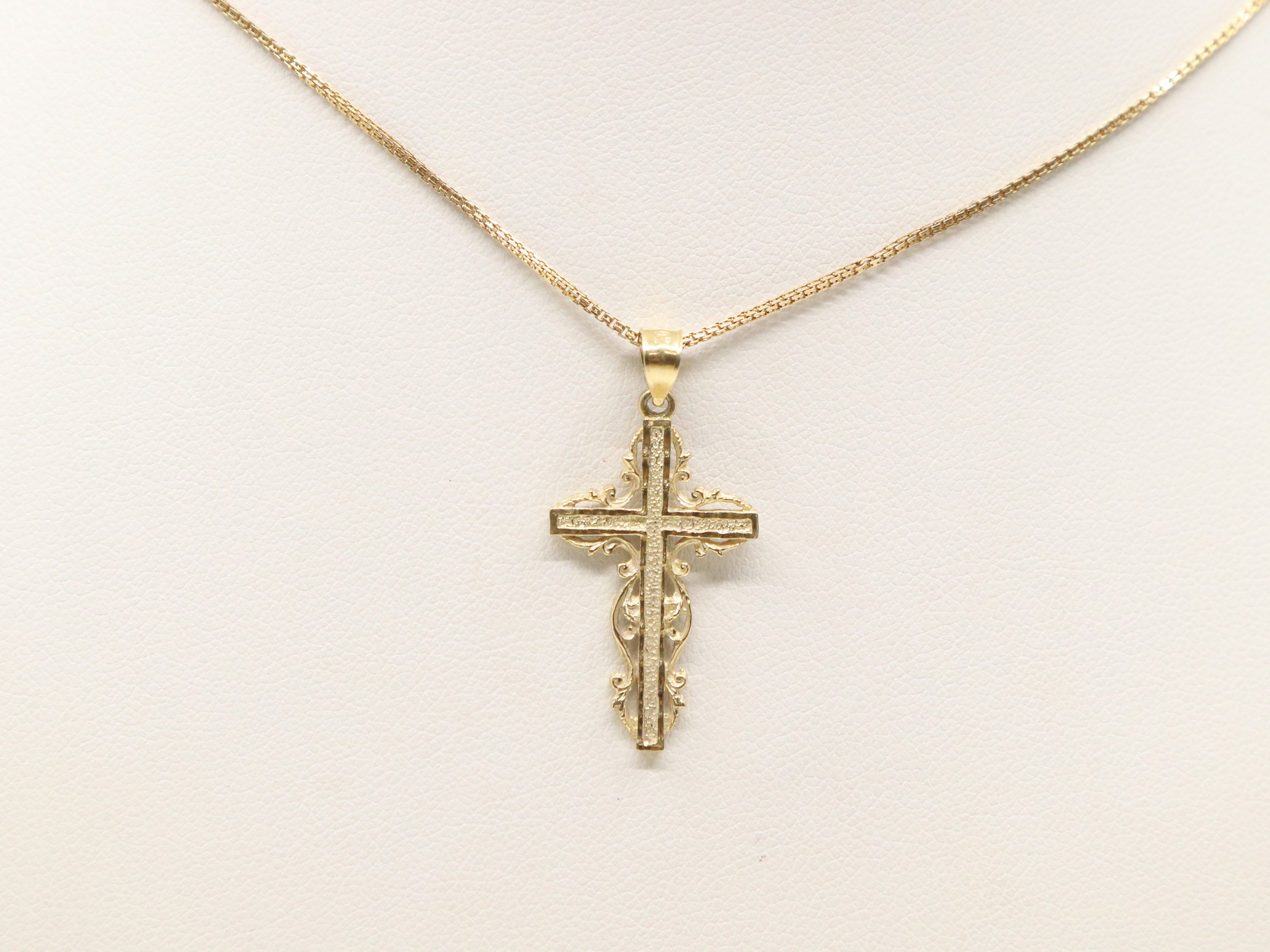 Dainty 14karat Yellow Gold Cross Pendant - 14K Gold - LF42 - Etsy