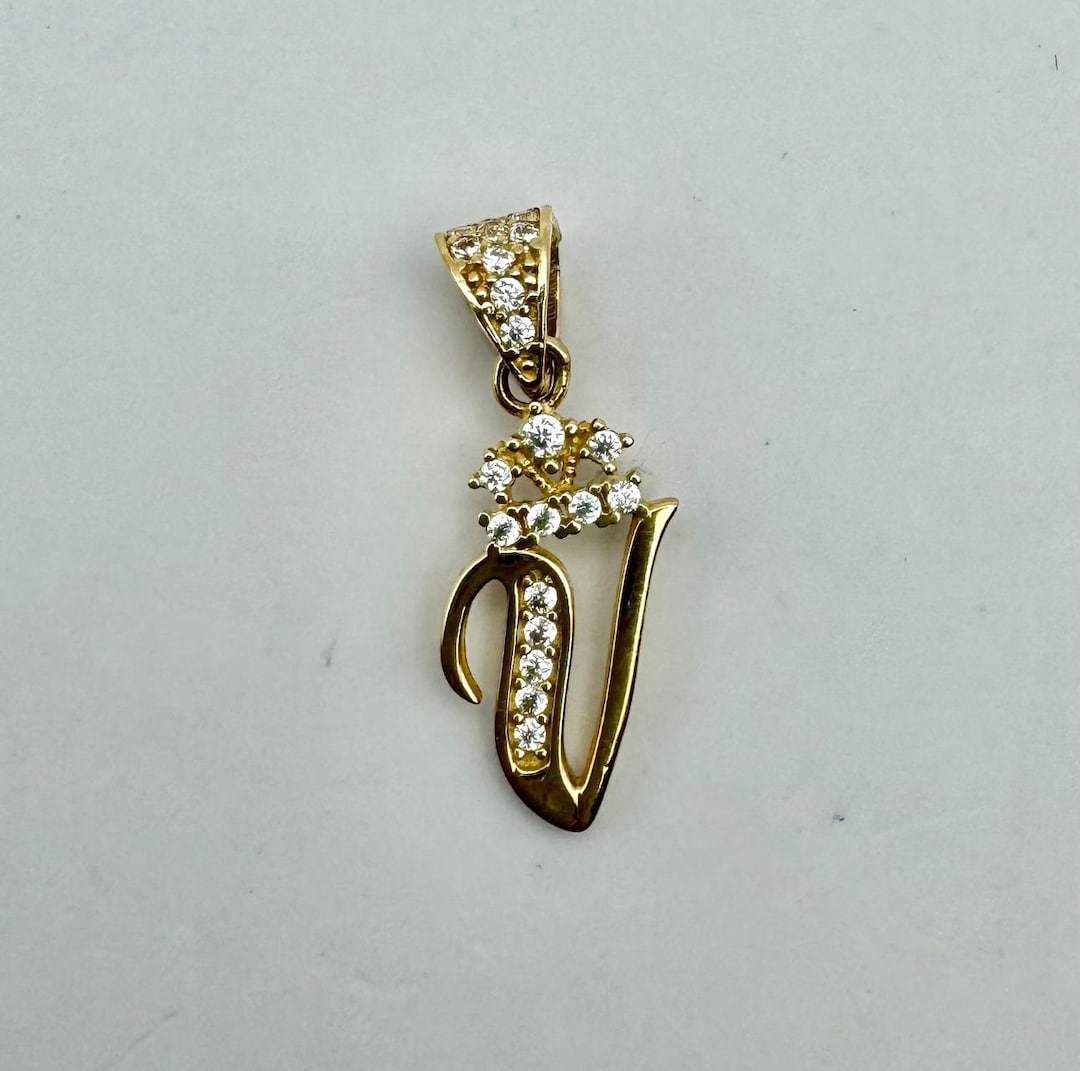 Gorgeous 14k Solid Yellow Gold "letter V" Pendant With Zirconia - 14k ...