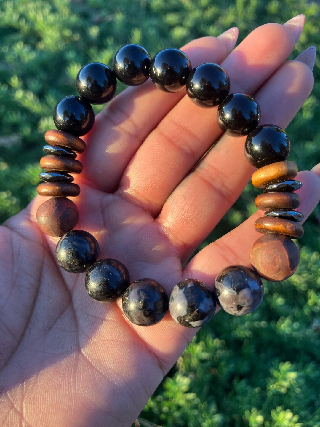 Black Onyx and Smooth Natural Indigo Gabbro Bracelet - Etsy