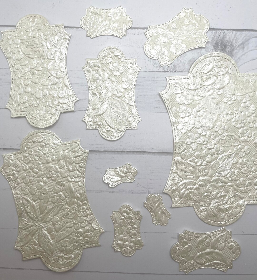 Die Cuts Plaque Labels Stitched Edge 10 Pieces Textured Tonic Studios ...