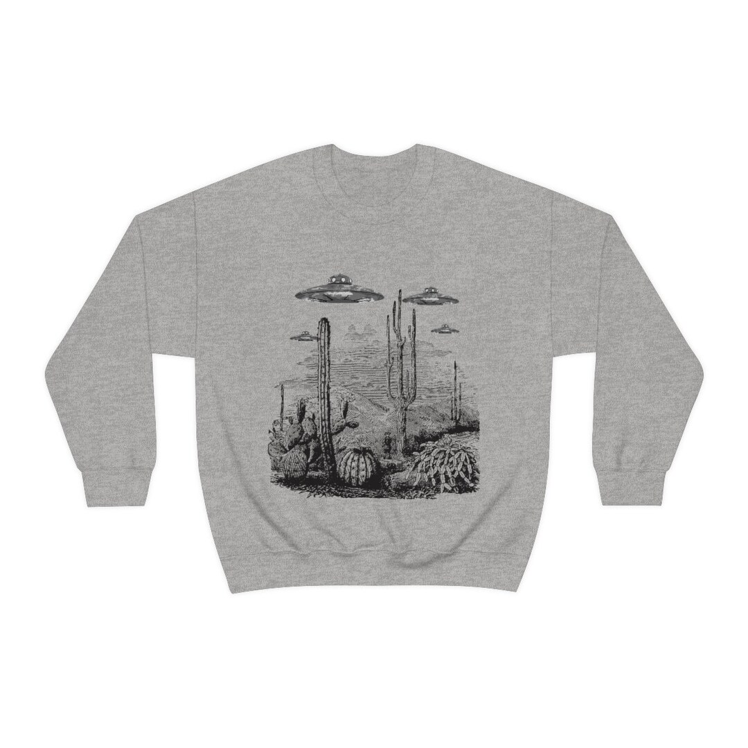 UFO Desert Graphic Sweatshirt, UFO Crewneck Sweatshirt, Comfy Sweater ...