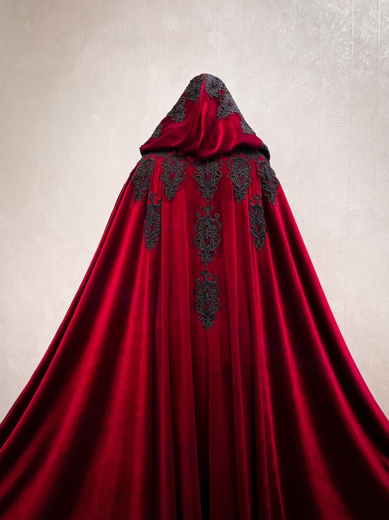 Red Hooded Cloak Vintage Long Capes Velvet Halloween Costumes - Etsy