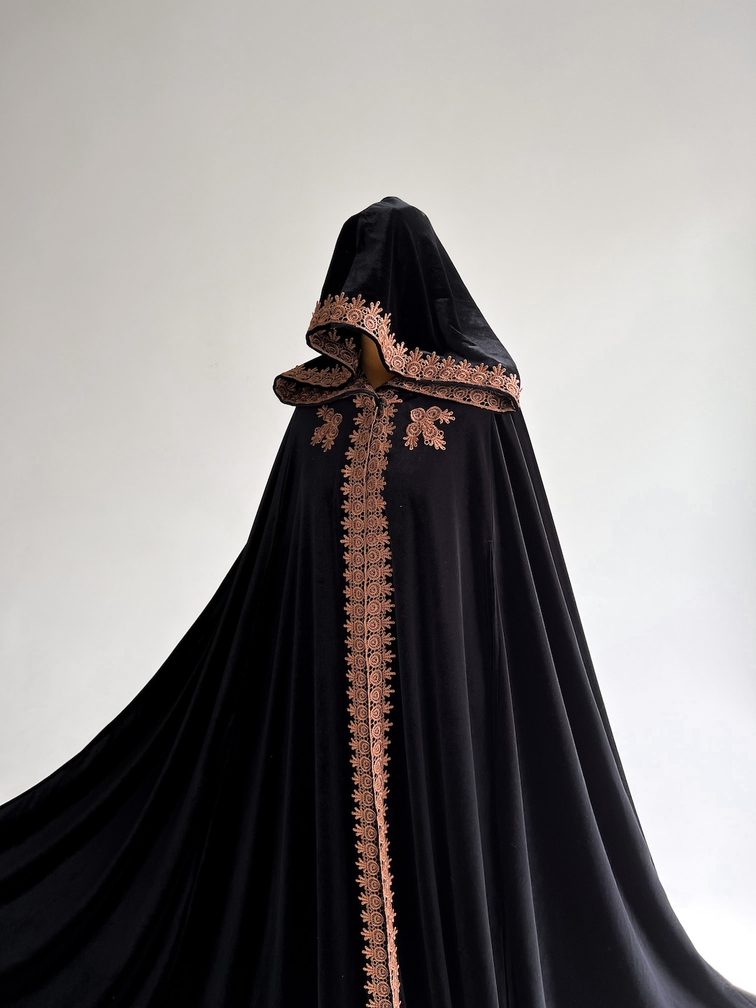 Black Cape Halloween Velvet Cloak Theater Cloak Hooded Cloak Halloween ...