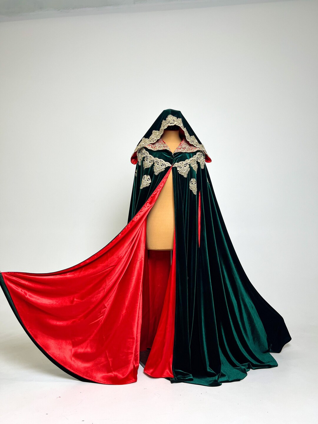 Сape Halloween Mens Cloak Halloween Costumes Hooded Cloak Theater Cloak ...