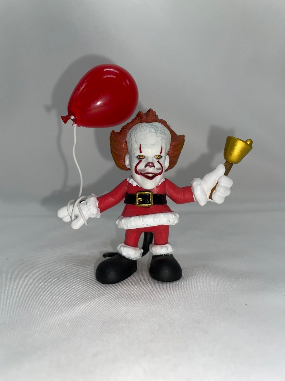 SANTA X PENNYWISE - Etsy