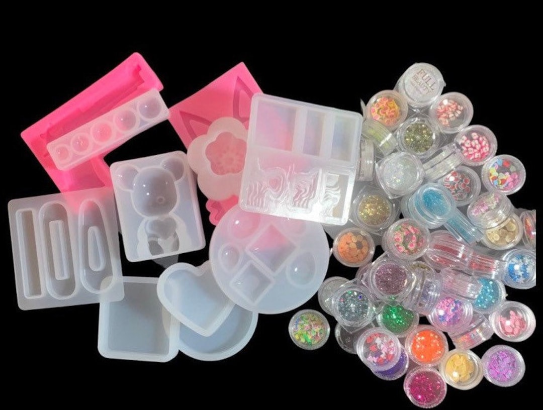 Resin Craft Starter Kit, Random Molds and Glitter Set - Etsy