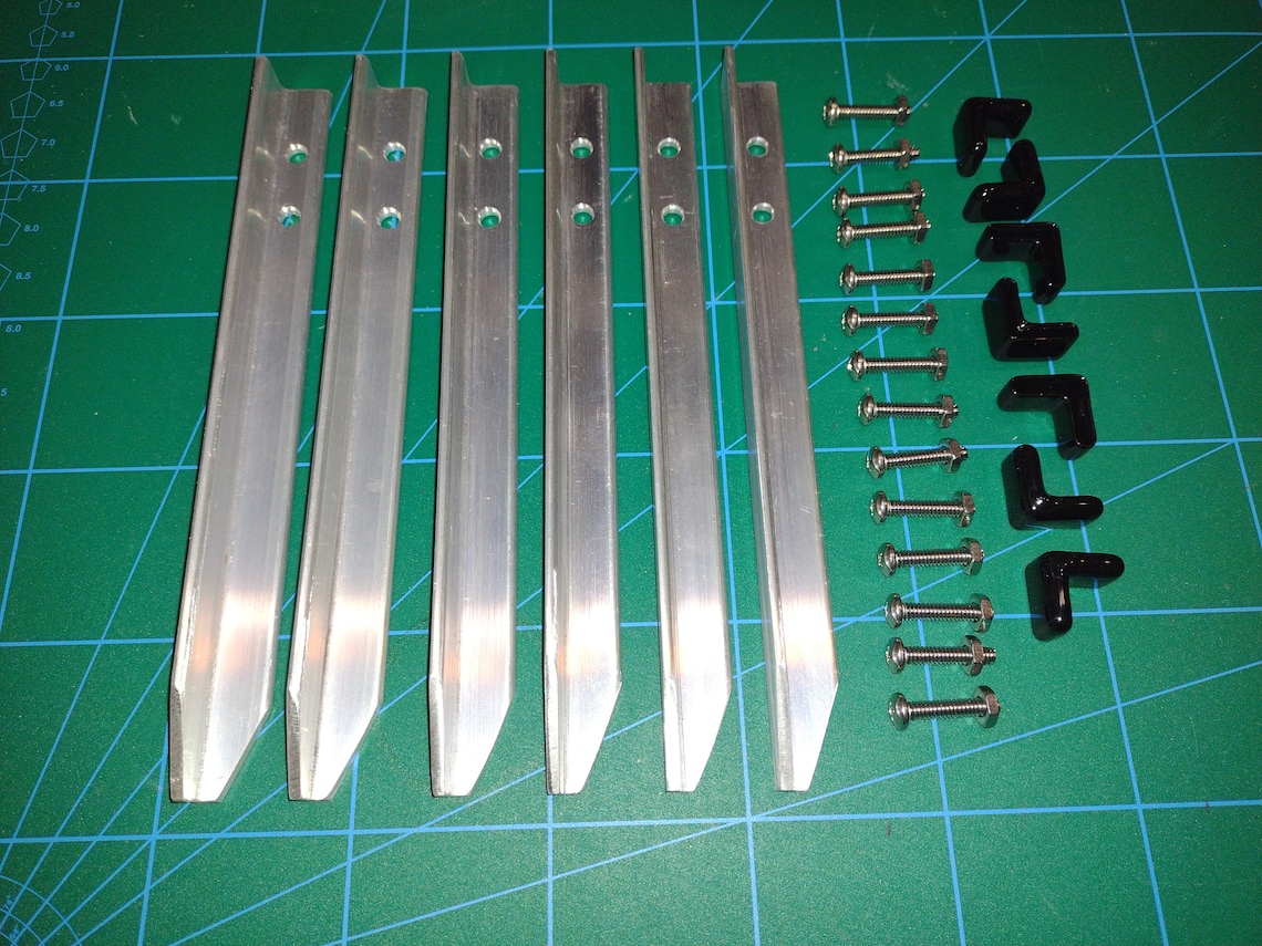 Sets of Medium Length Aluminum Stakes and Hardware for Yard Decorations ...