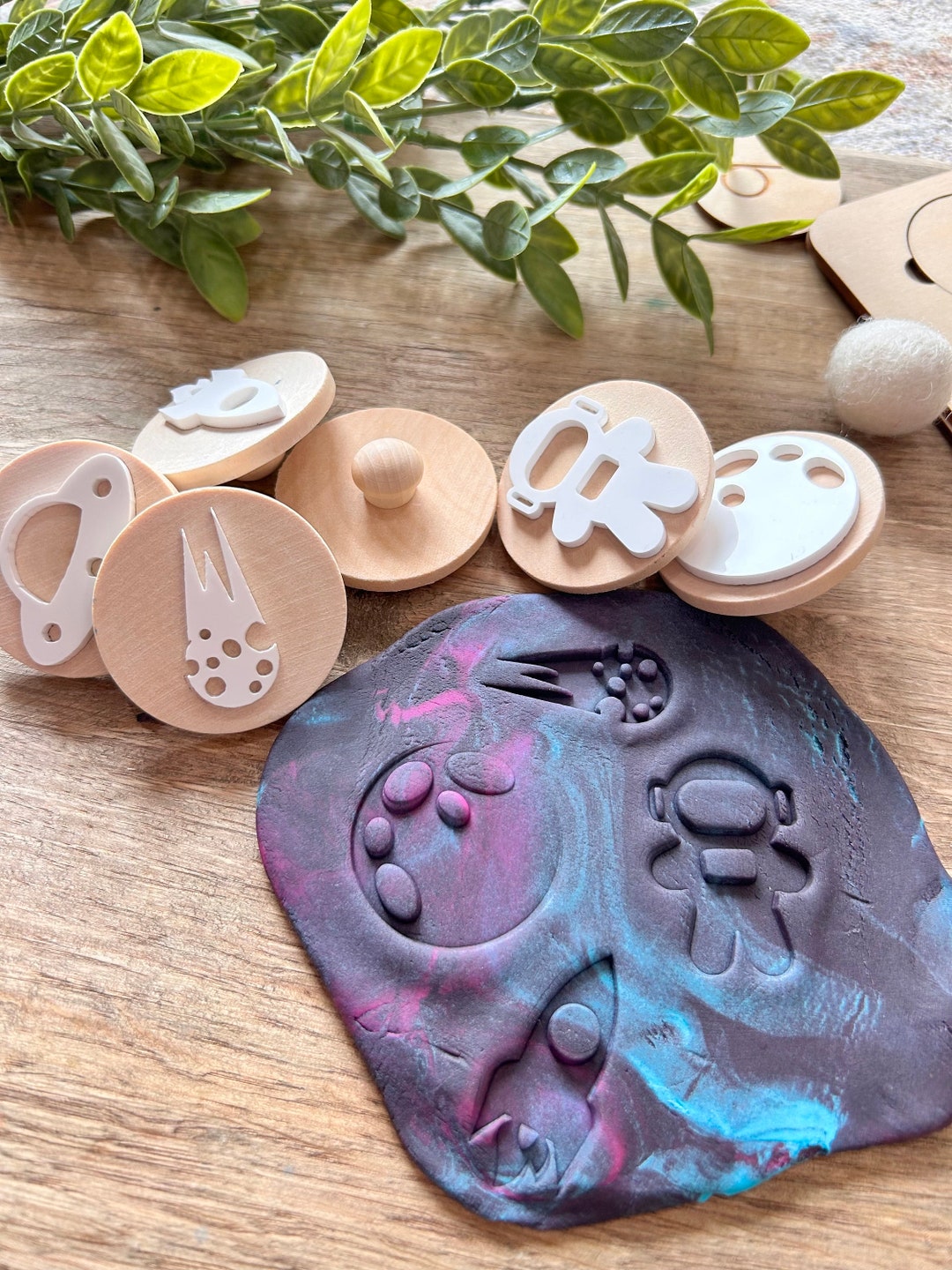 OUTER SPACE // Play Dough Stamp Set // Astronaut // Sensory Bin ...