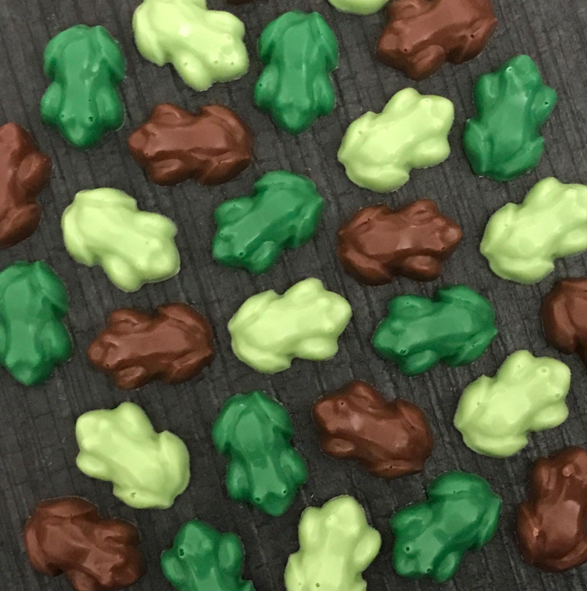 Chocolate Frogs | Box of 30 Mini Chocolate Frogs | Cupcake Toppers ...