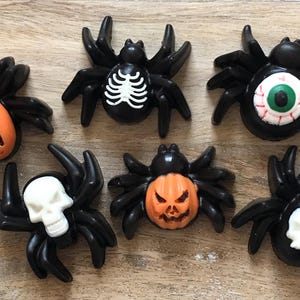 Chocolate Spiders | 6 Individually Wrapped Box of Chocolate Tarantulas ...