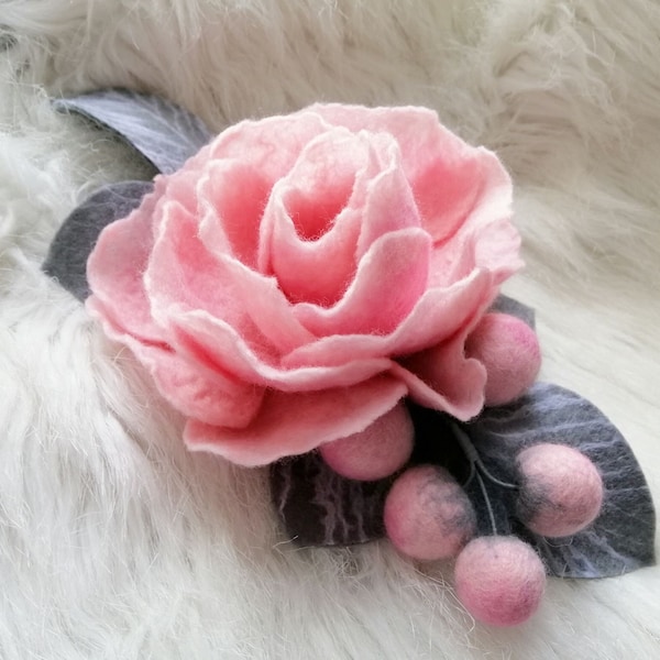 Felt Flower Brooch - Etsy