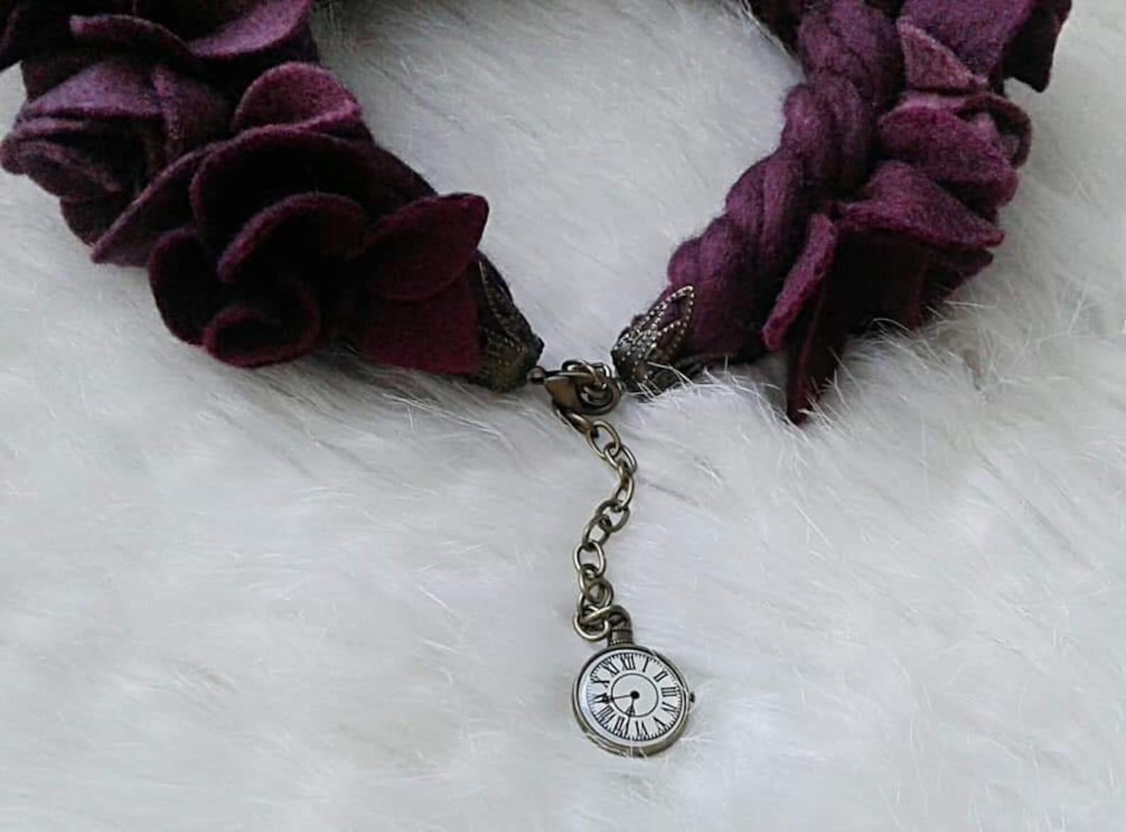 Felted Flower Necklace: Handmade Merino Wool, Vegan Jewelry - Etsy