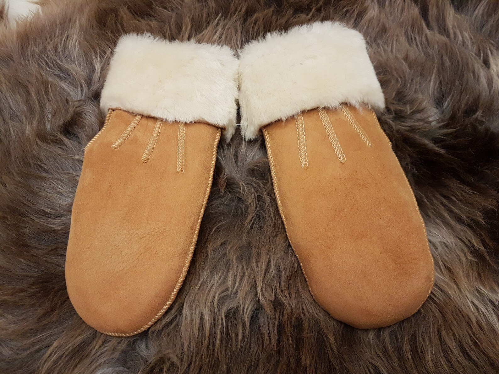 Sheepskin Mittens for Women With Decorative Seams, Merino Wool Gloves ...