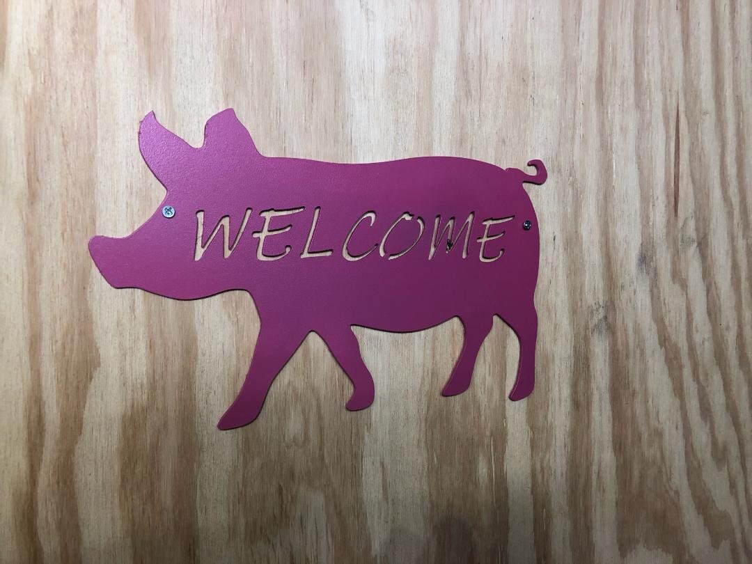 Metal Pig Welcome Sign - Etsy