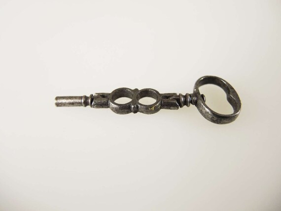 Early Steel crank key c1770 - Gem