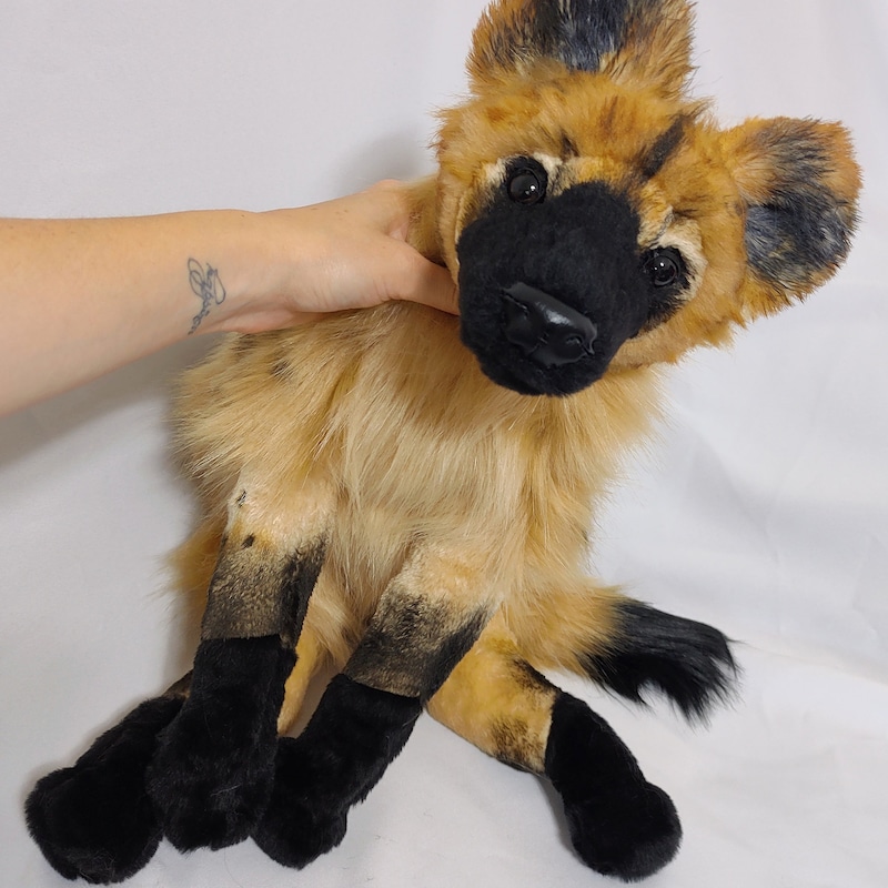 Essa Plushie - Etsy