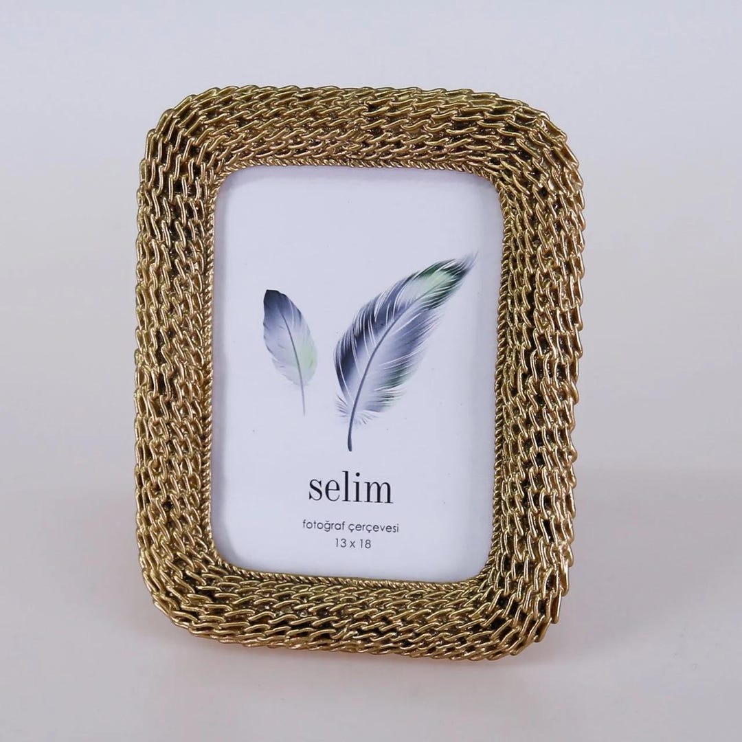 Gold Chain Picture Frame: Resin Photo Frame (5x7 or 6x8 Inches) - Etsy