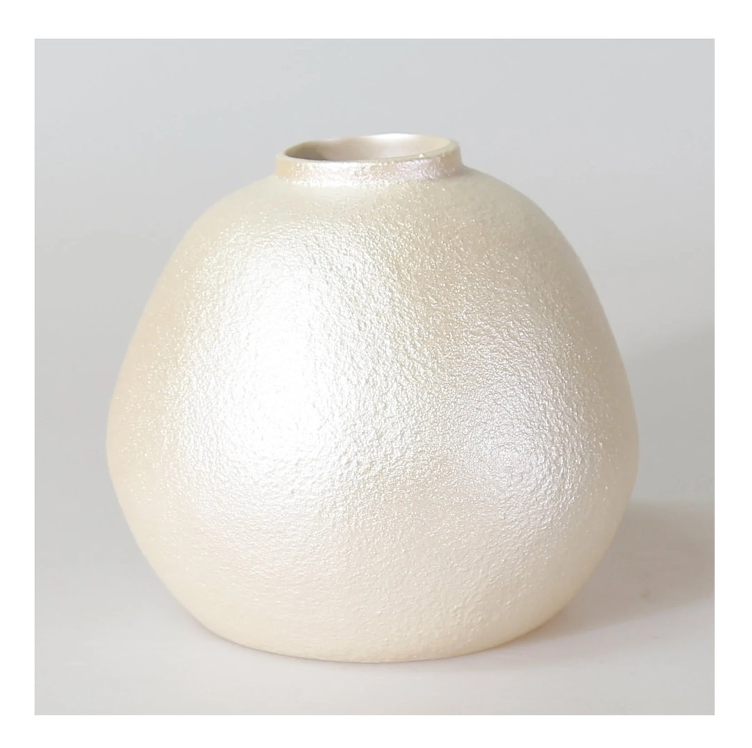 Ophelia Vases With Asymmetric Shape in Pearl Color - Etsy