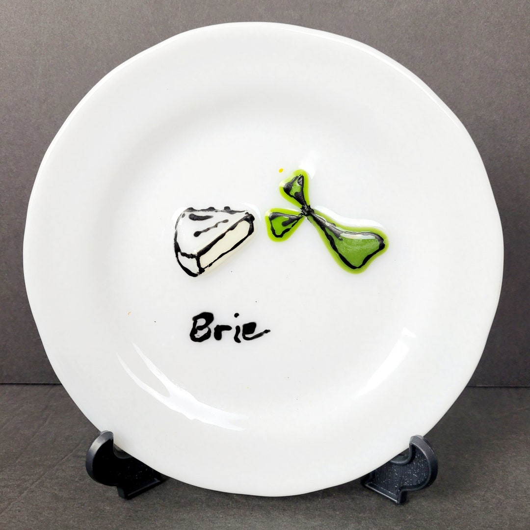 Milk Glass Brie Cheese Cocktail Appetizer Plates 7.5"~raised Pattern ...