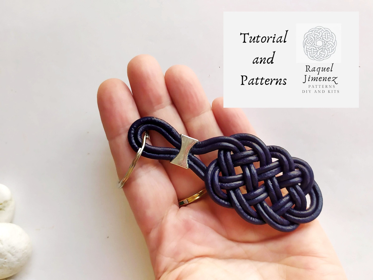 Tutorial and Pattern to Make Knot Keychains, Diy Macramé Tutorial to ...