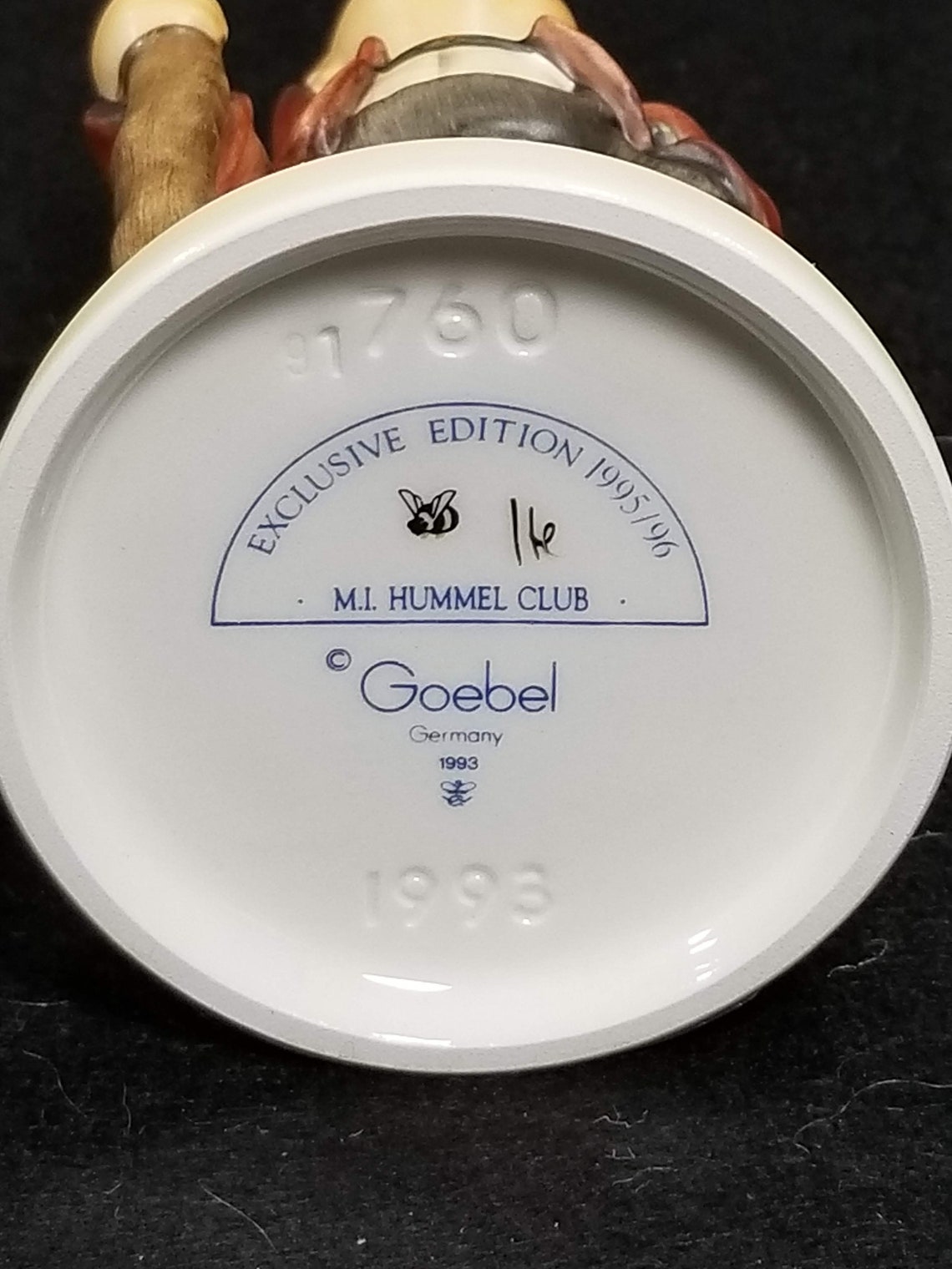 HUMMEL - Exclusive Edition 1995/96 for Members of the M.I. Hummel Club ...