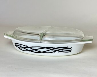 Vintage Pyrex 1958-1959 Barbed Wire Divided Casserole Dish - Etsy