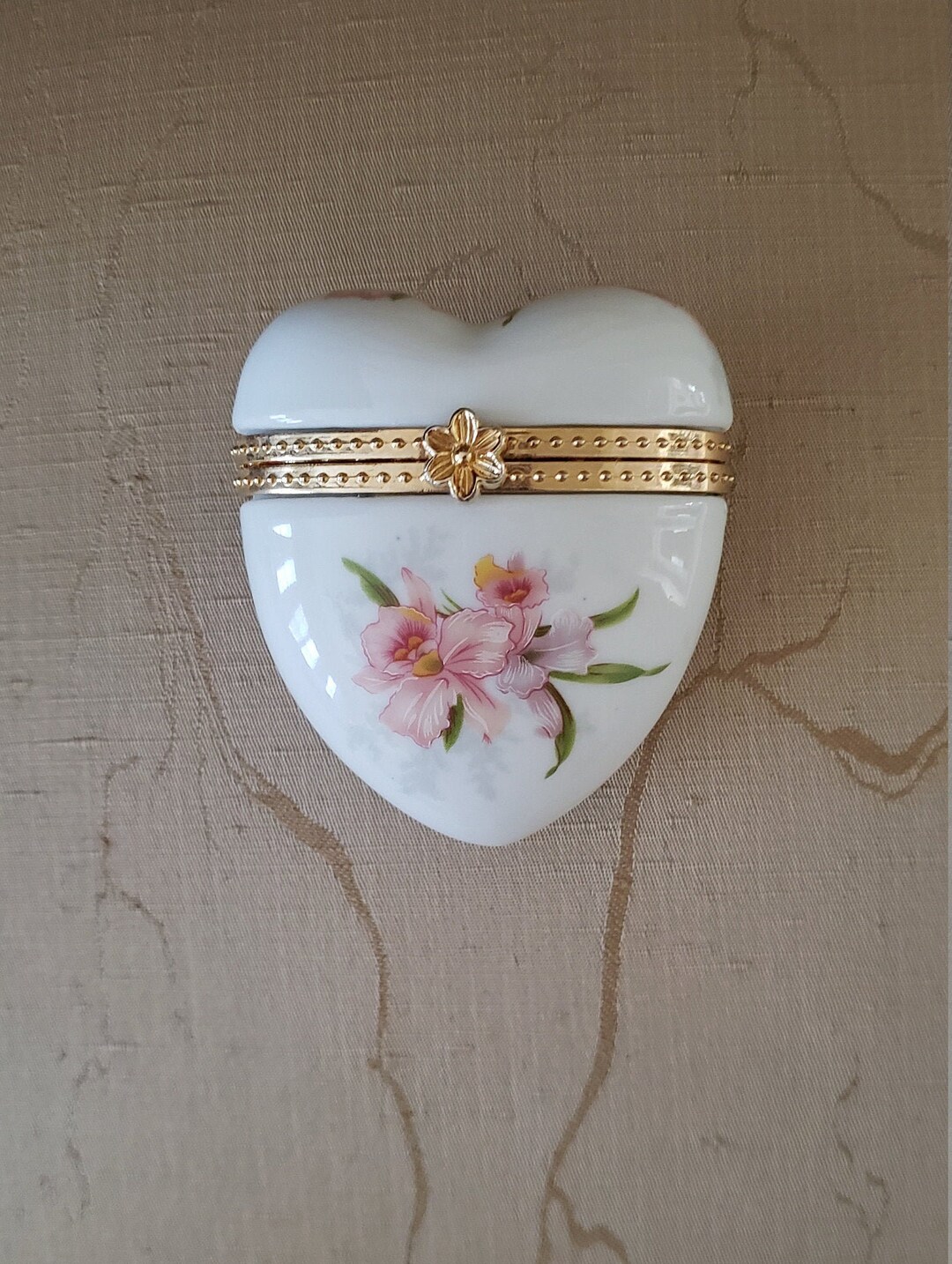 Vintage Porcelain Heart Box With Pink Orchids / Heart Trinket Box With ...