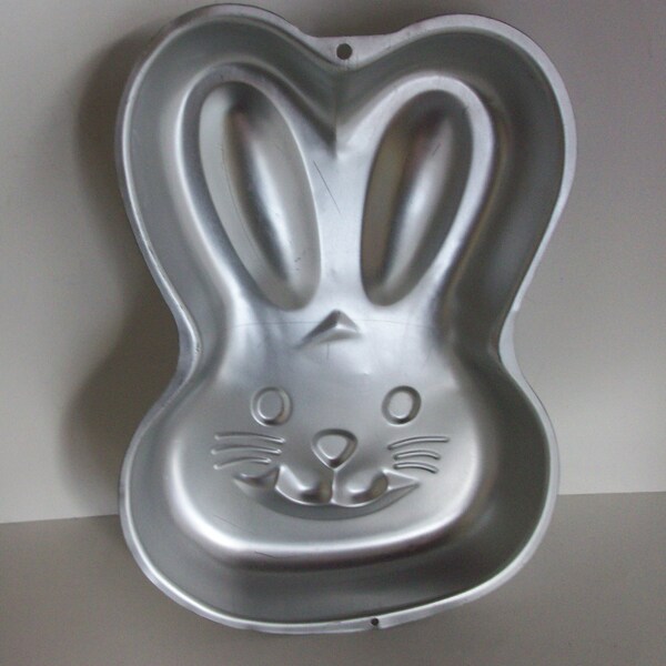 Shaped Cake Pans - Etsy