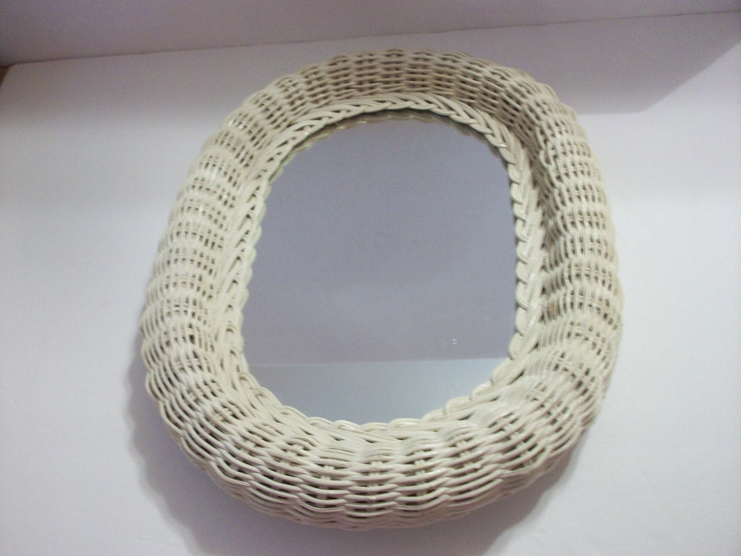 Oval White Wicker Mirror, Vintage Wall Mirror, Home Decor, Dresser of ...