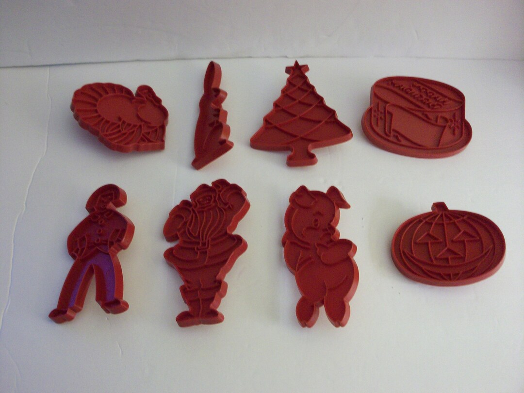 Tupperware All Occasion Hard Plastic Cookie Cutters Set of 8, Vintage ...
