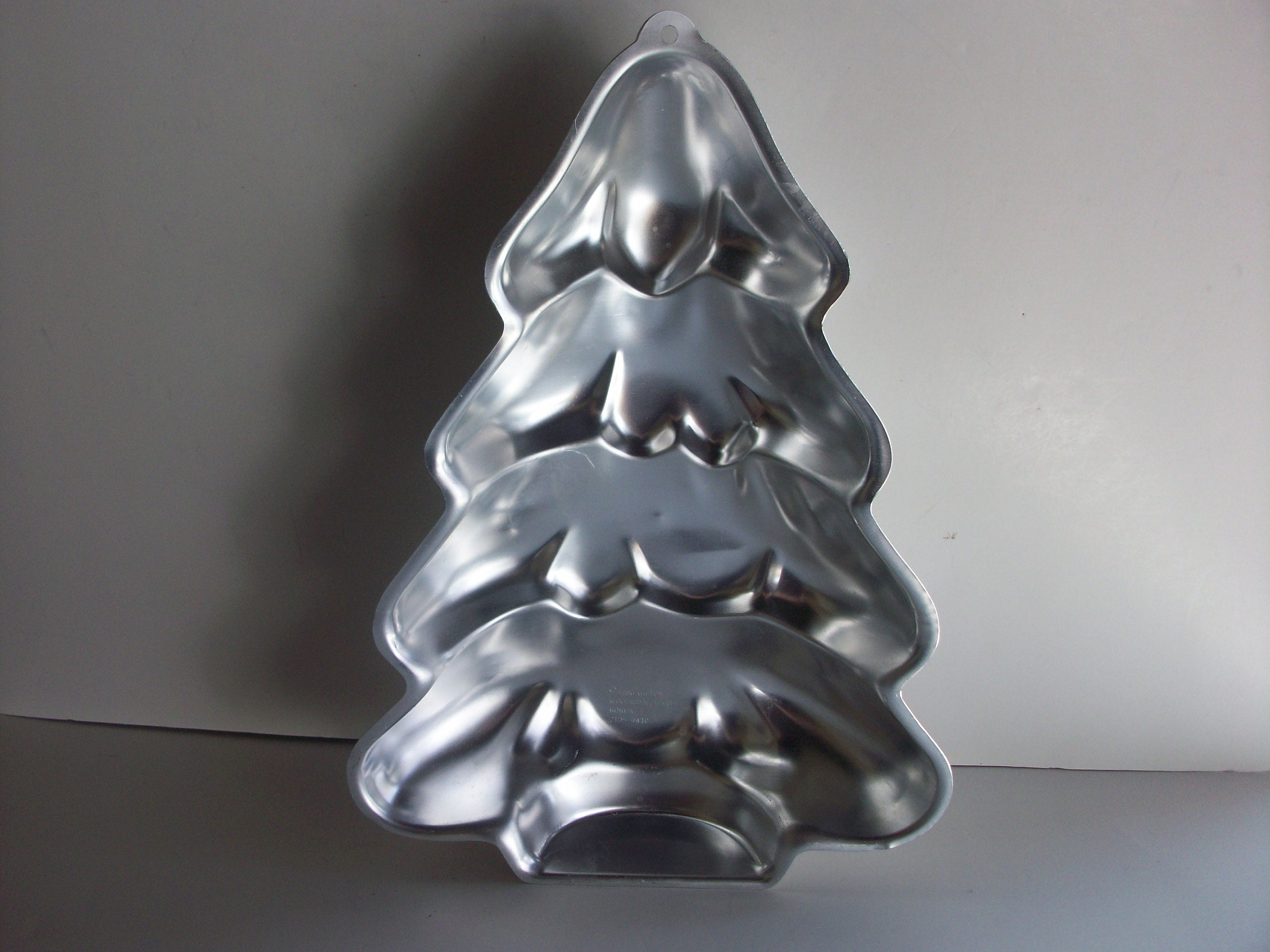 Tree Cake Pan Wilton