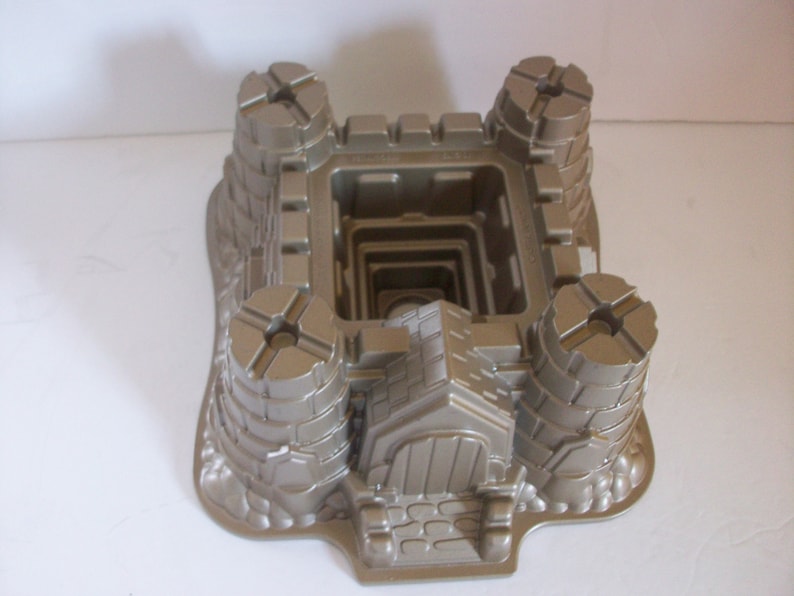 Nordic Ware Castle Bundt Pan Gold Colored Baking Pans Cast - Etsy
