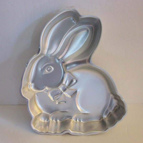 Decorative Cake Pans - Etsy