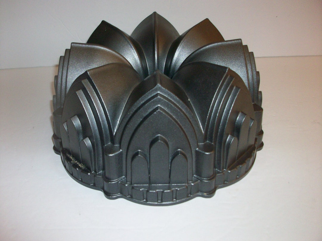 Nordic Ware "cathedral" Pan, Church Design Bundt Pan, Cast Aluminum ...