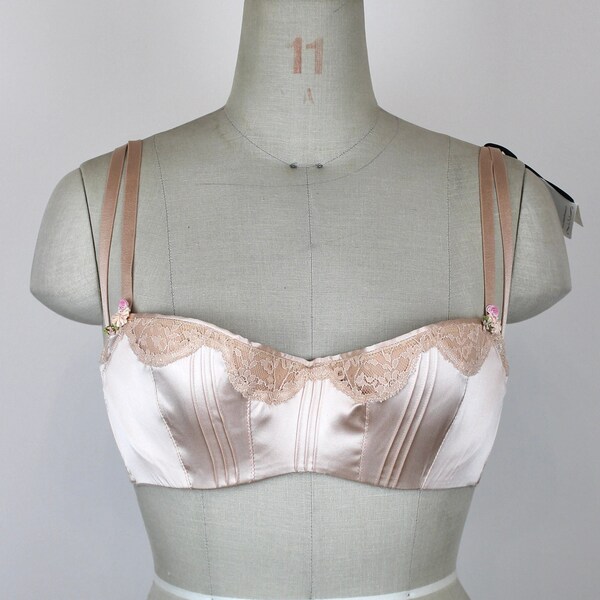 Aesthetic Bra - Etsy