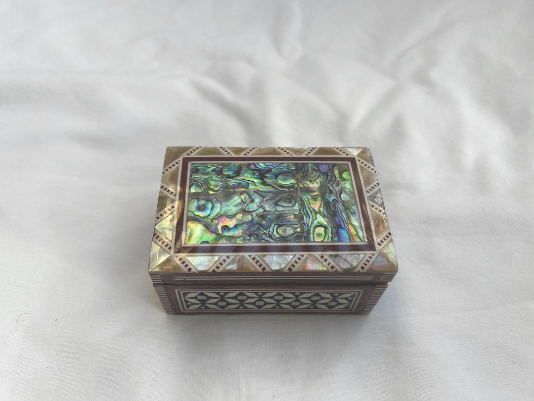 Egyptian Inlaid Wood Handmade Mother of Pearl Paua Shell Jewelry Ring ...