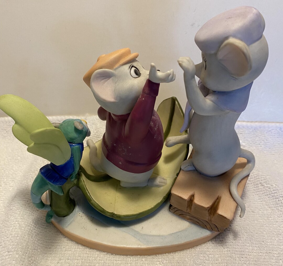 Disney Magic Memories the Rescuers Figurine Limited Edition - Etsy