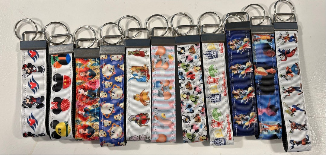 Assorted Disney Key Fob Keychains Ranging 4-6 Inches - Etsy