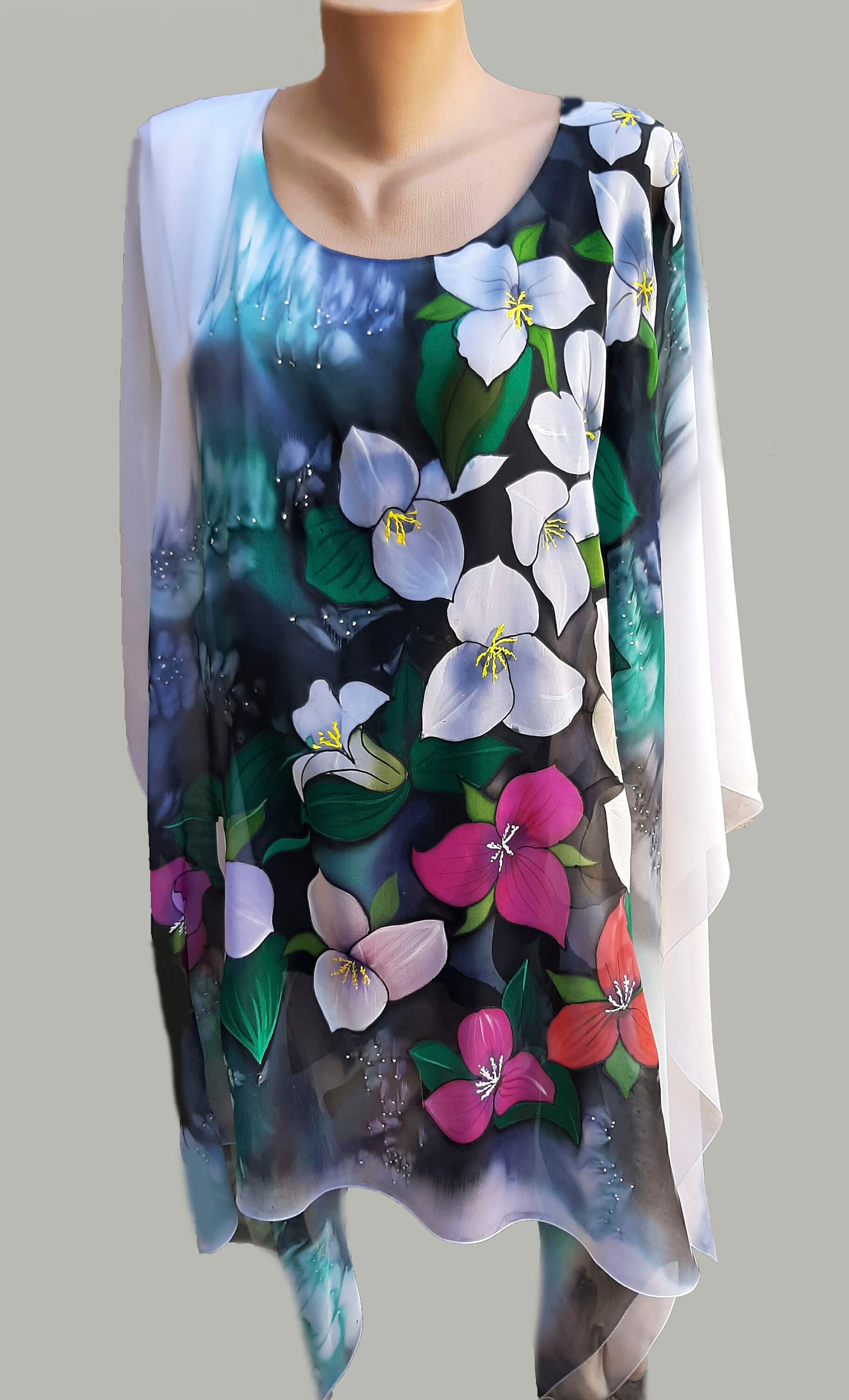 Hand painted Silk Tunic Trillium Flowers. | Etsy