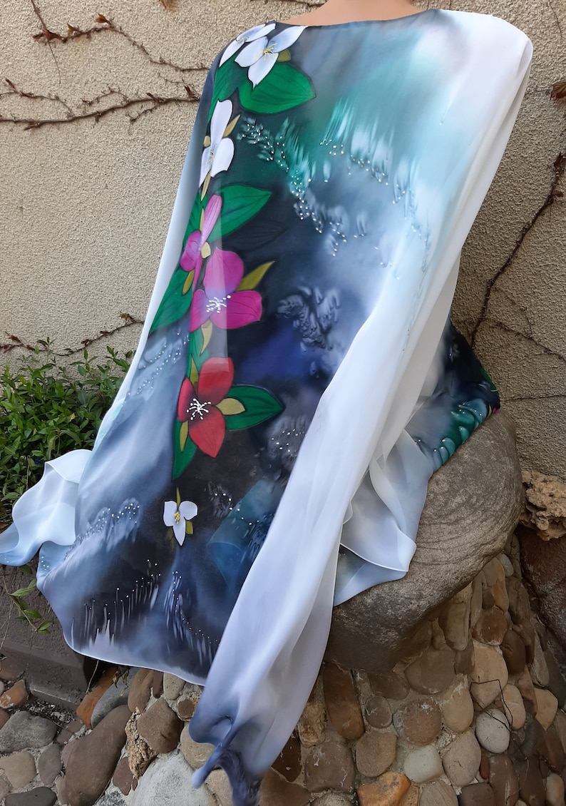 Hand Painted Silk Tunic Trillium Flowers. - Etsy