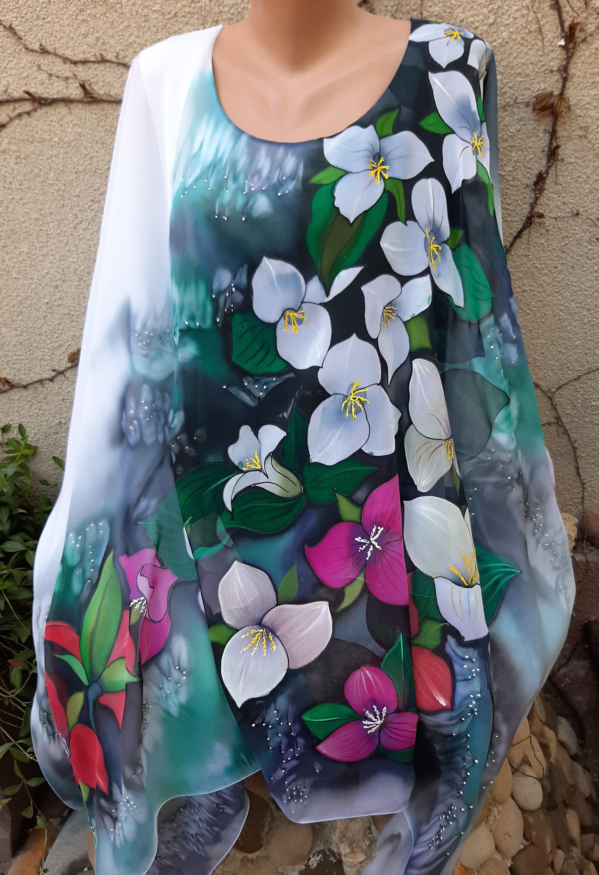 Hand Painted Silk Tunic Trillium Flowers. - Etsy