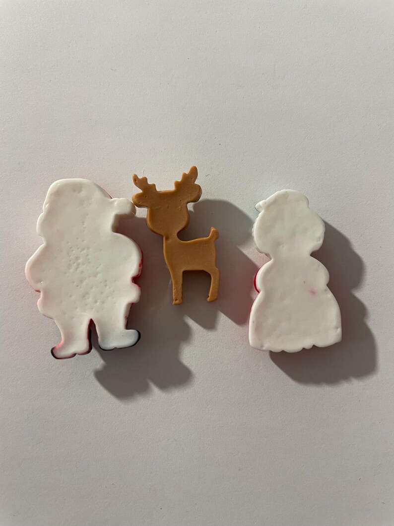 Mr. and Mrs. Santa Claus ~ Shelly's Buttons and More ~ Flat Back ...