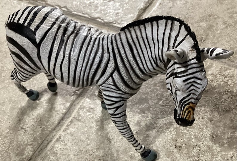 Safari Ltd Zebra Animal Toy Figure - Retired ~vintage (5") - Etsy
