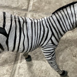 Safari Ltd Zebra Animal Toy Figure Retired vintage 5 - Etsy
